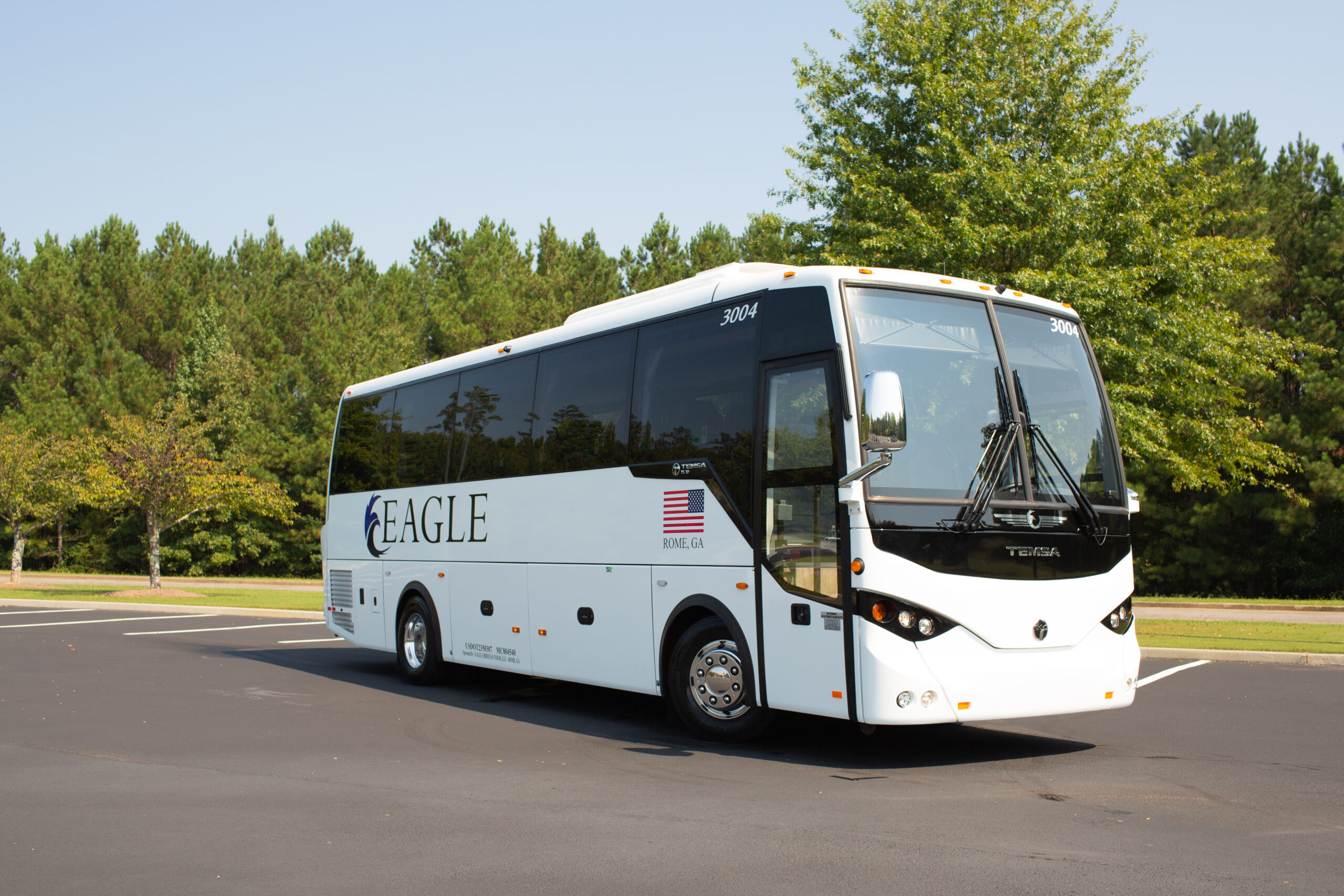 Choosing the Right Coach Bus for Group Travel